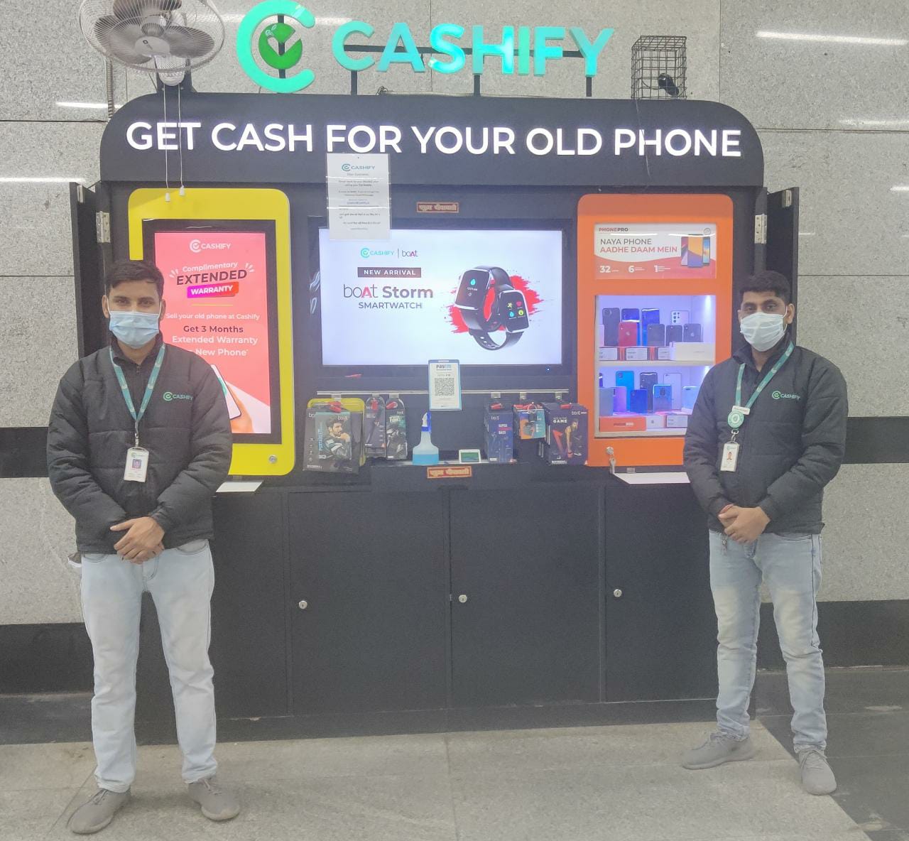 Cashify Offline Store in Central Secretariat Metro Station Delhi - Sell ...