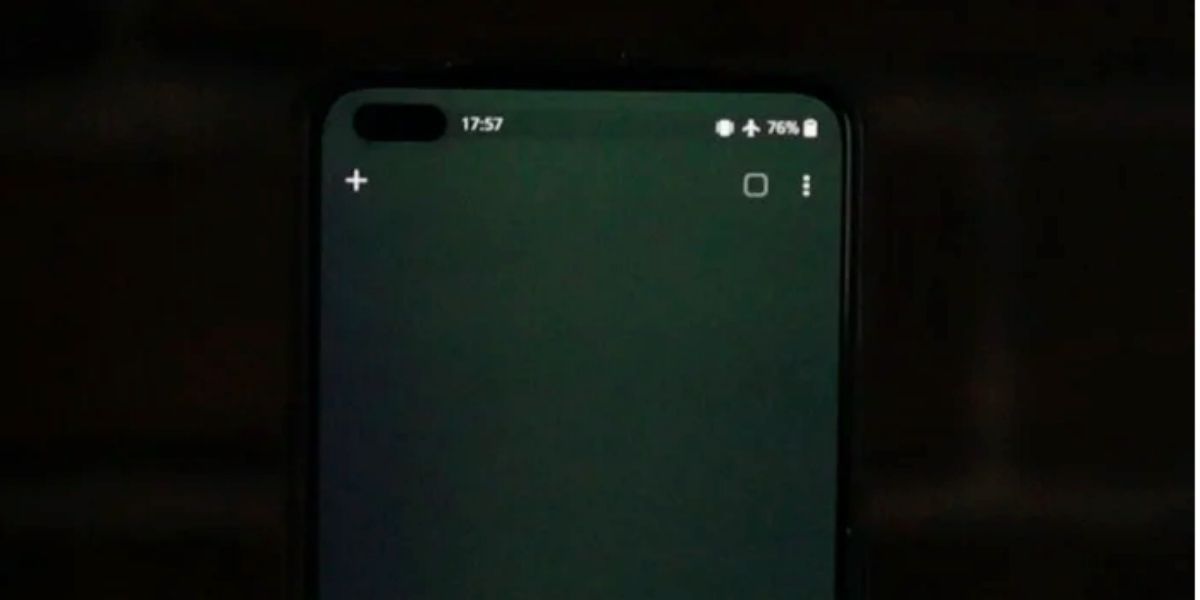 Screen Tinting Reasons And How To Fix It? | Cashify Blog