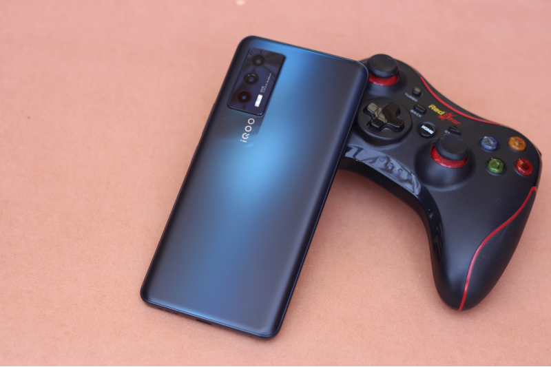 iQOO 7 Extreme Gaming Test - PUBG, COD Mobile and Asphalt 9 Gameplay ...