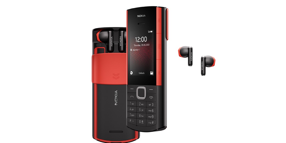 Nokia 4G Phone Launched With TWS Earbuds Built Inside! | Cashify News