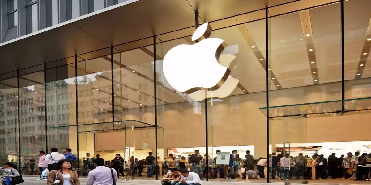 Apple To Plan Its Journey In The Foldable Space: Full Story Here ...