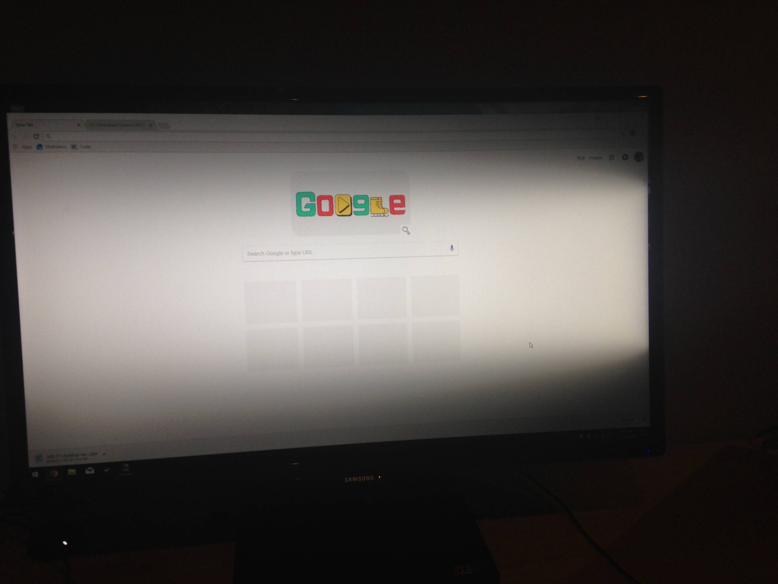 How To Fix Shadow On Your Laptop Screen? | Cashify Blog