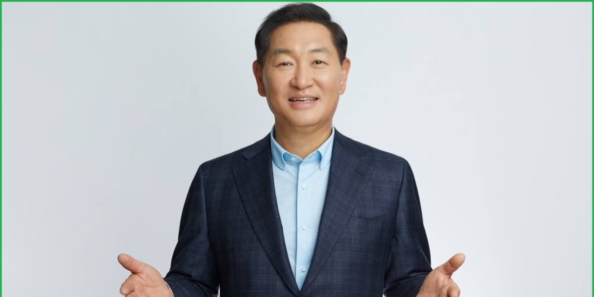 Samsung Electronics Co-CEO Dies, Leaving Jun In Charge | Cashify News