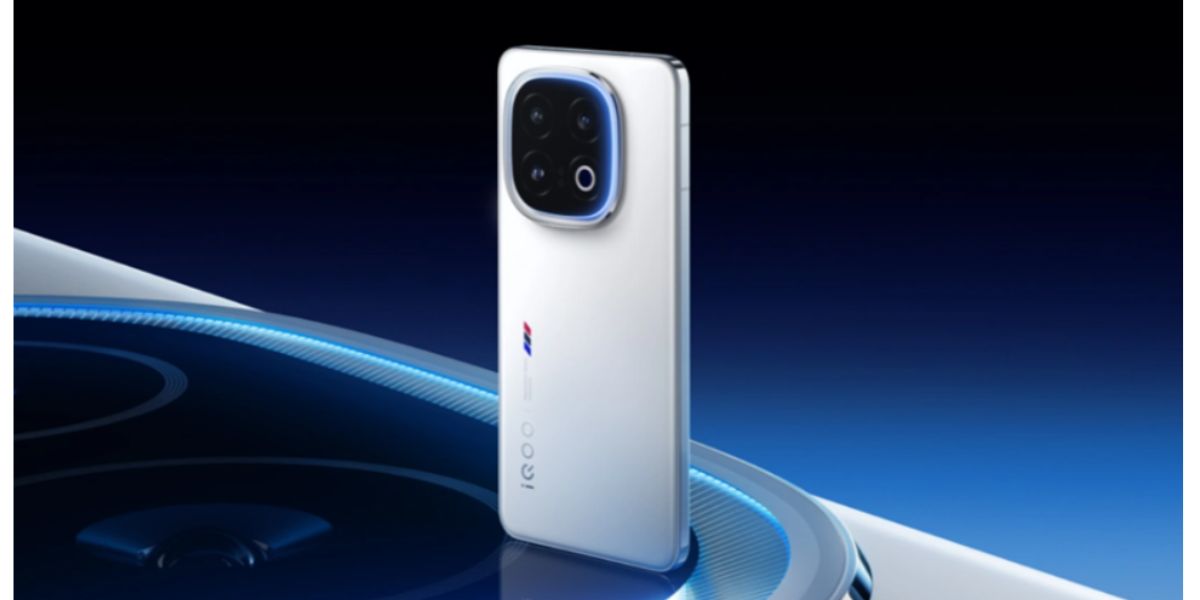 All iQOO 15 Specs Are Here: First Phone With Snapdragon 8 Gen 5 ...